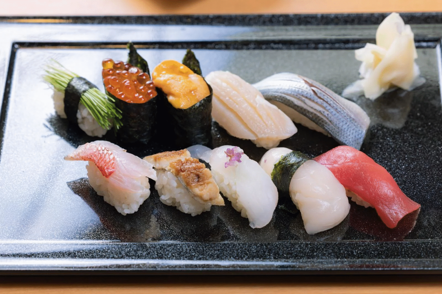 2025年お笑い賞レース優勝者まとめ｜M-1・KOC・R-1など各大会を一挙紹介！